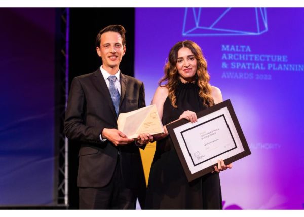 Commercial and Public Buildings Award Winner 2022 – MASP